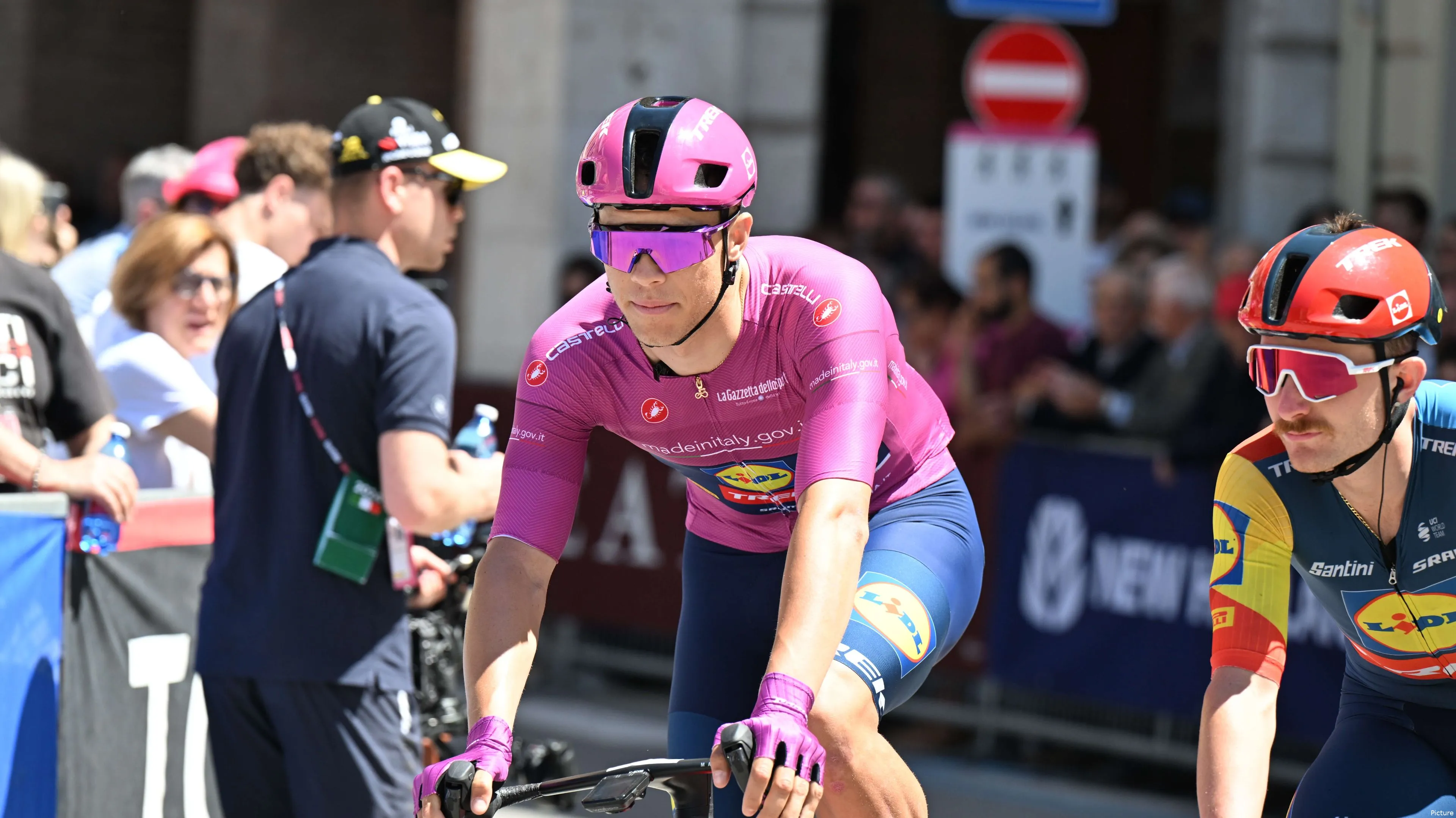Jonathan Milan unsure stage 9 will end with a sprinter victory: "It's ...