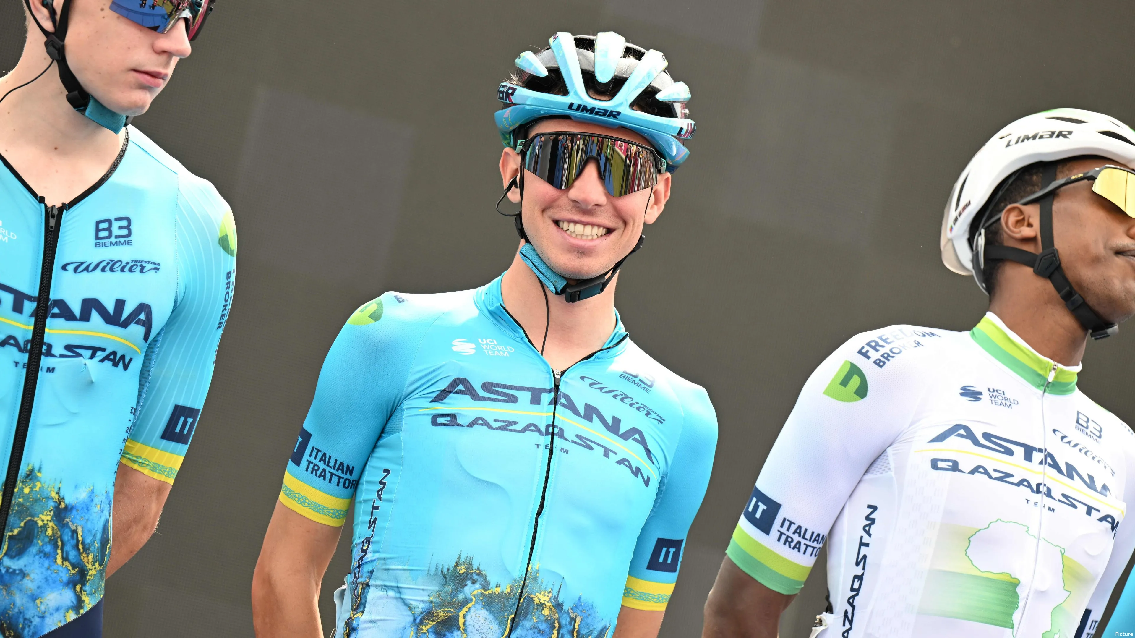 EXCLUSIVE INTERVIEW | Lorenzo Fortunato on his goals for 2024 Vuelta a ...