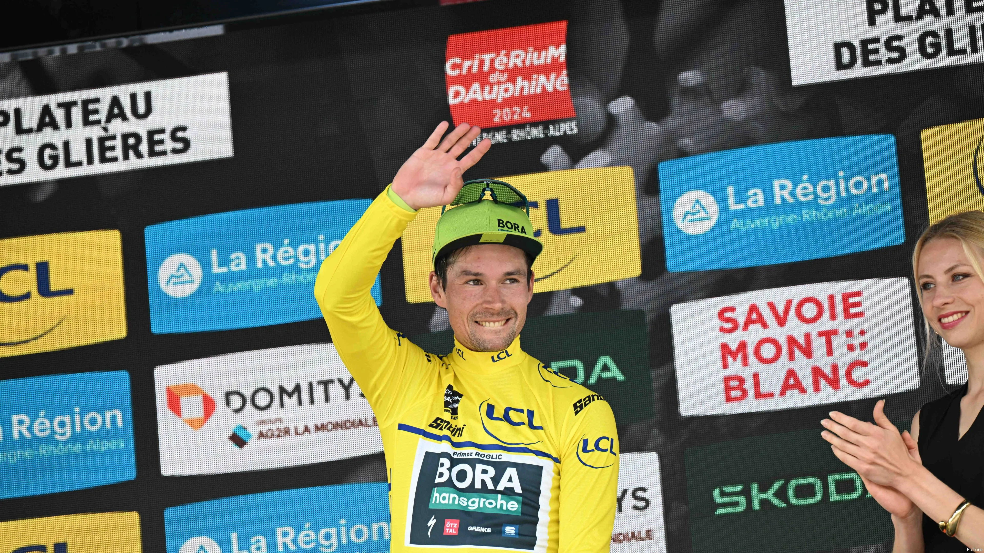 Primoz Roglic leads with strong support from likes of Hindley & Vlasov ...