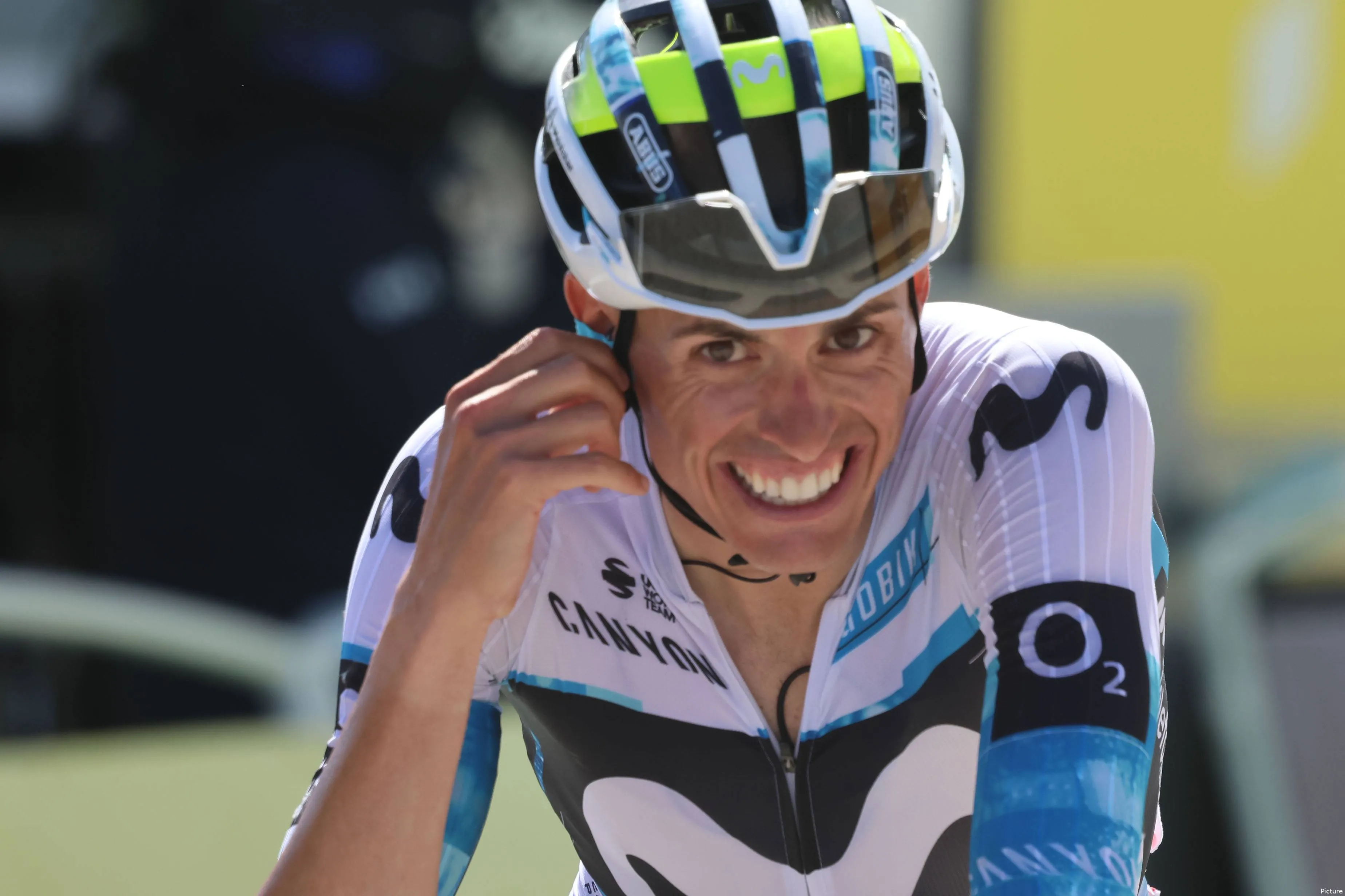 CONFIRMED | Season over for Enric Mas after Tour de France crash