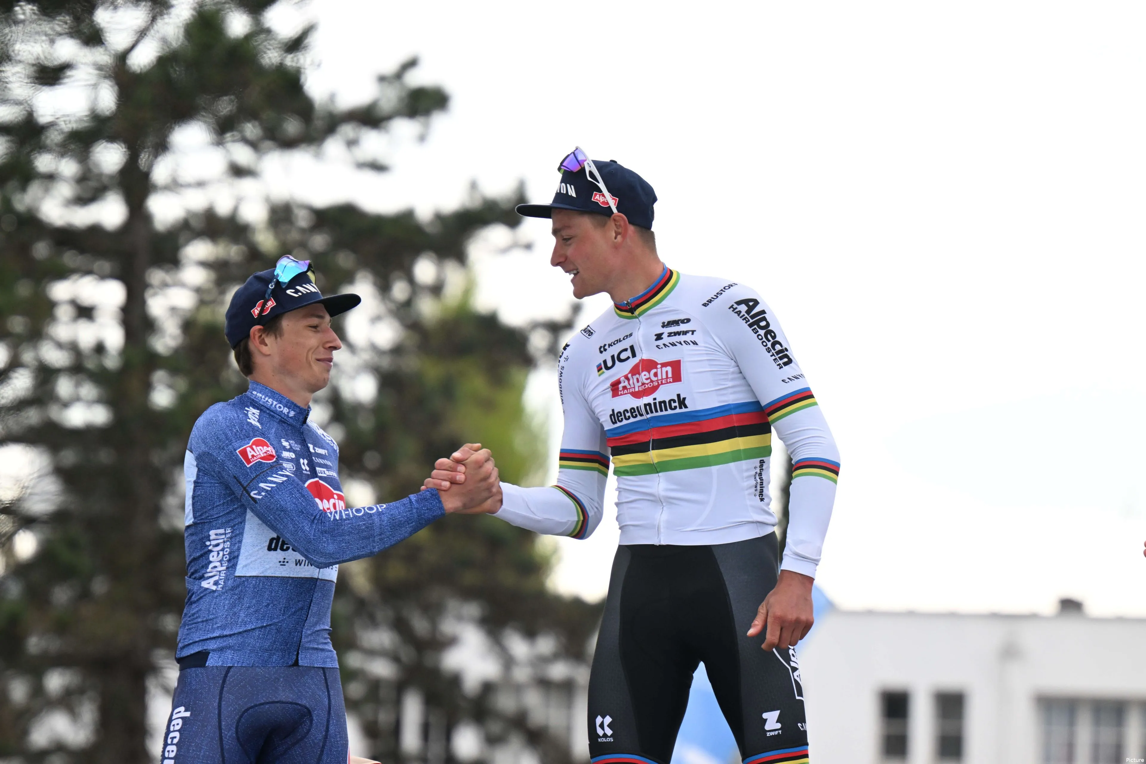Mathieu van der Poel und Jasper Philipsen bilden Dreamteam - Alpecin ...