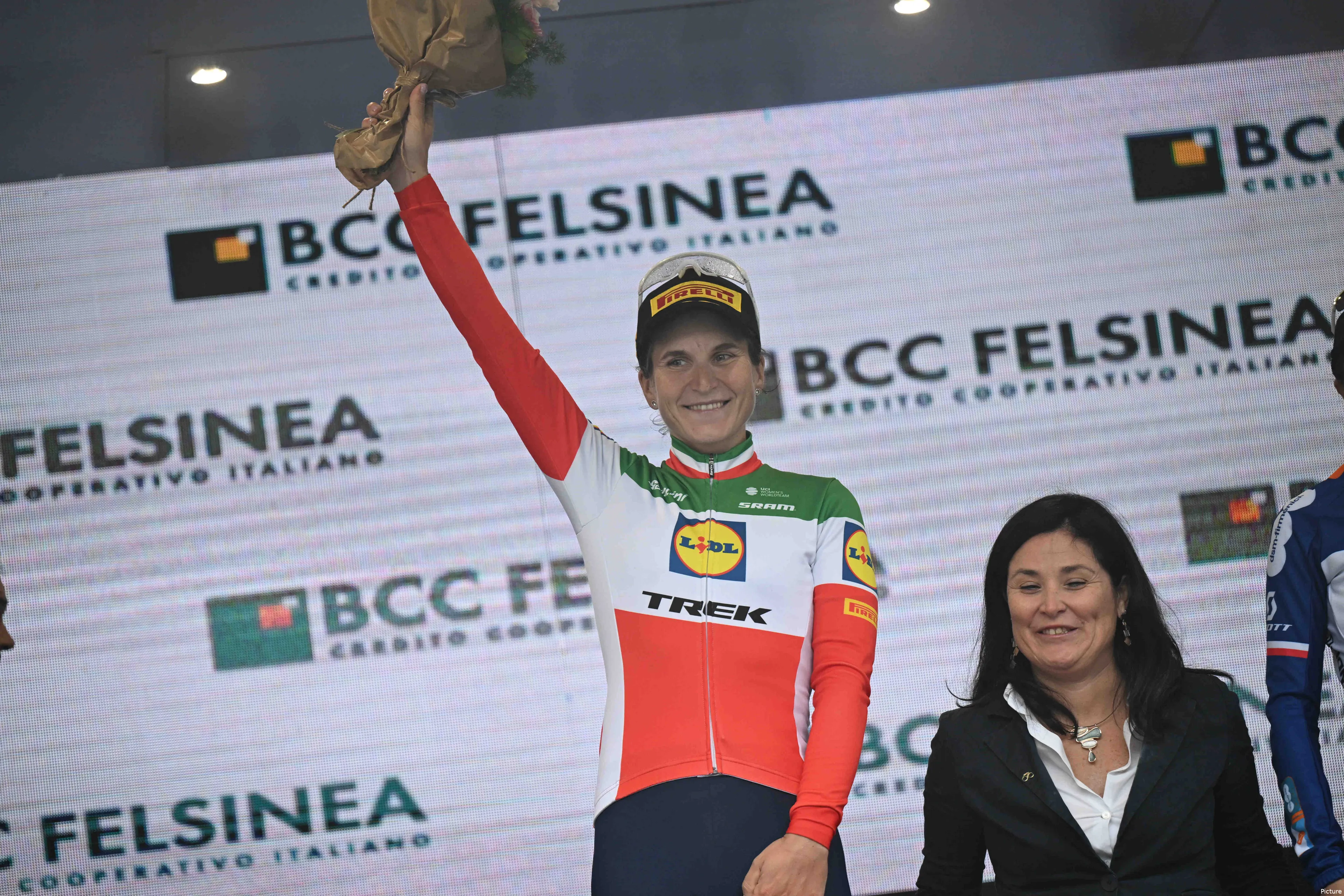 Ontdek de startlijst van de Giro d'Italia Donne 2025 met Lotte Kopecky ...