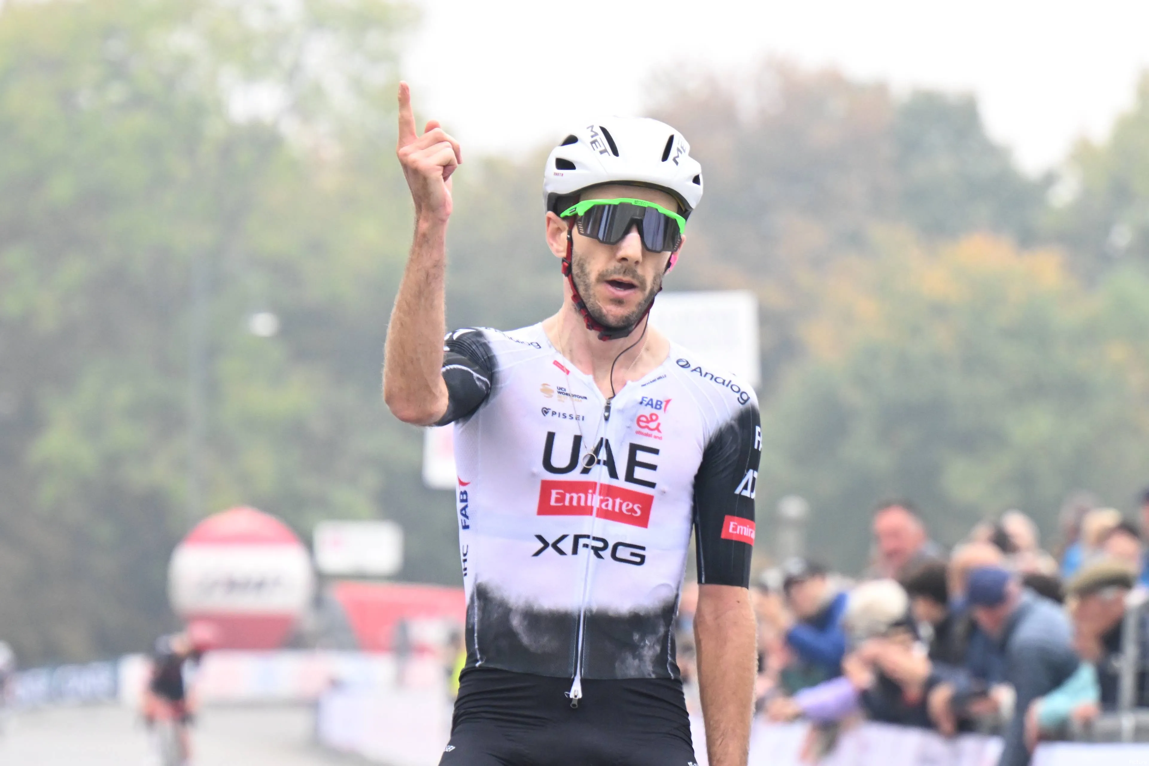 Uitslag Gran Camiño 2026 etappe 5 | Adam Yates stelt eindzege veilig ...
