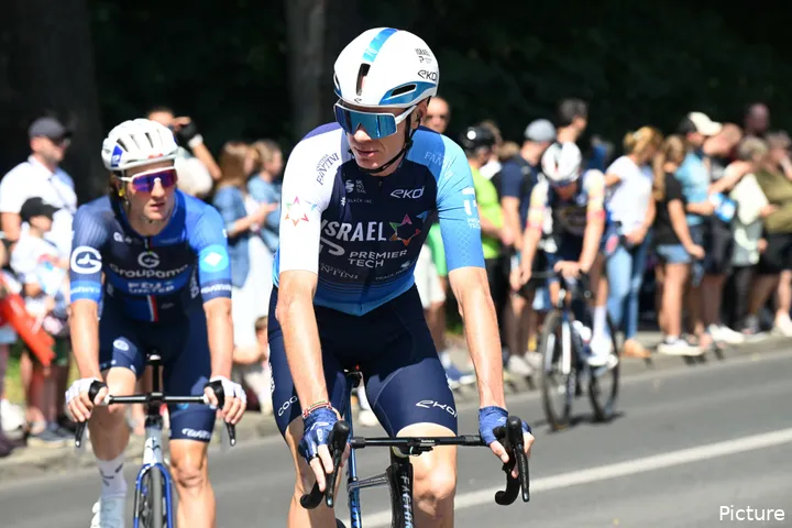 UPDATE | Chris Froome leaves hospital a week after crash that lead to ...