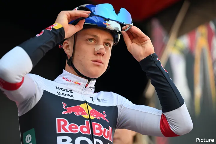 Maxim Van Gils returns 4 months after his painful crash at Clásica Jaén ...