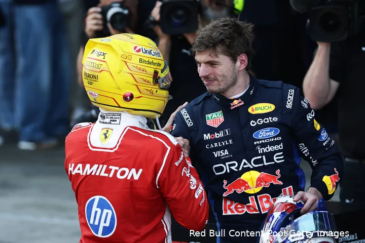 Viaplay-analisten zien Verstappen helemaal gek worden: "Dan wil je ...