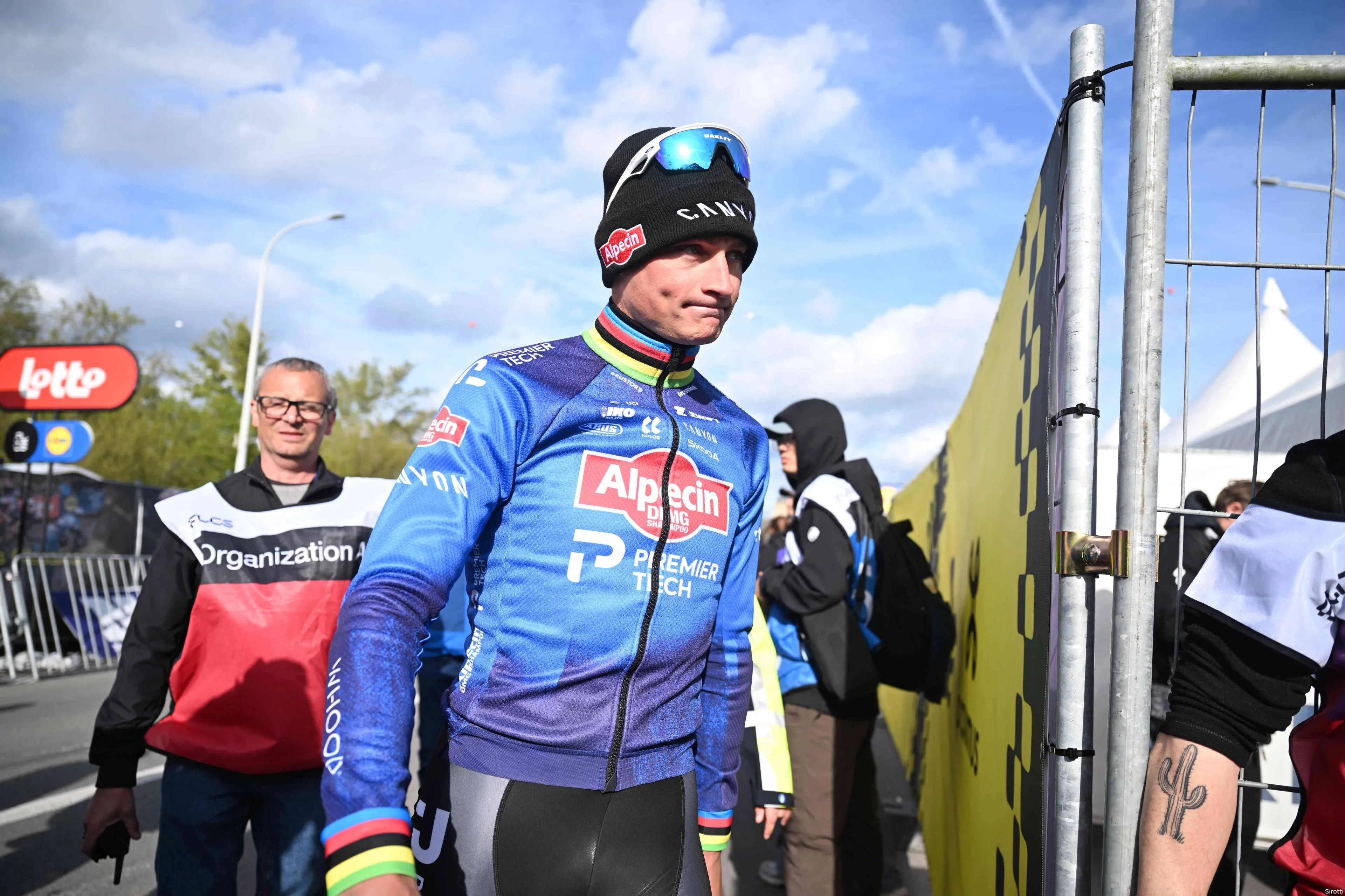 Zonneveld kritisch op koerswijze Van der Poel: 'Kopbeurten hebben hem ...
