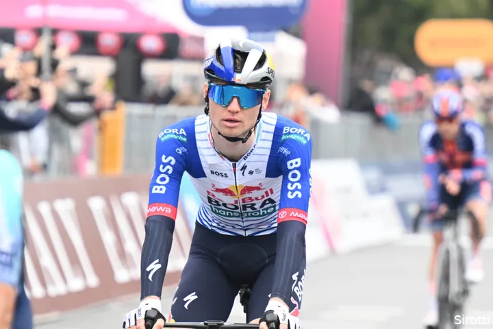 Medisch dossier na crash etappe 2 Giro d'italia