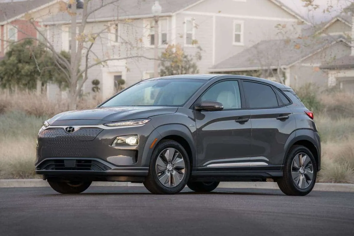 Ford, Toyota and other car companies plan to revive gas - electric ...
