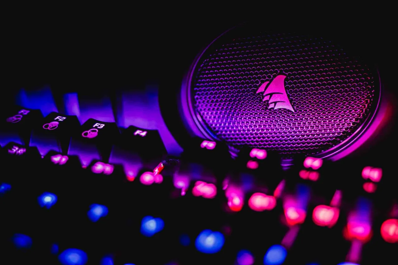 Twitch Channel Points 101: A Beginner's Guide to Using and Setting Up ...