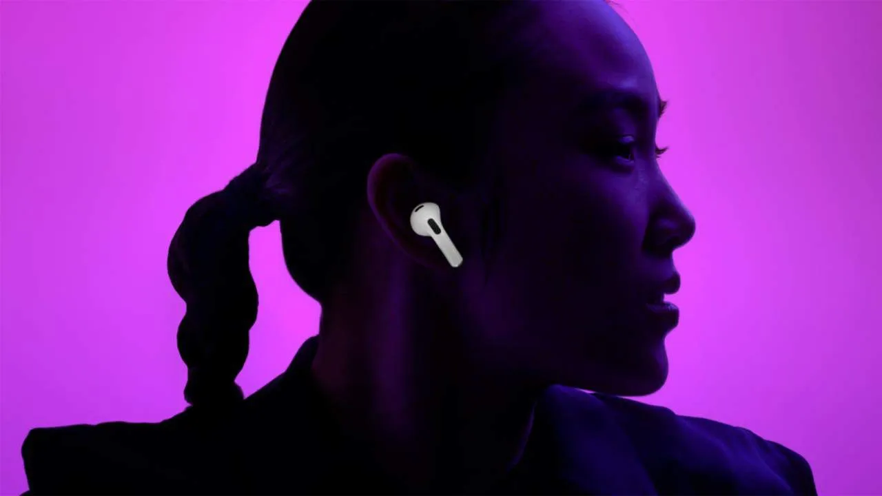What is Conversation Awareness on AirPods and How to Use It?