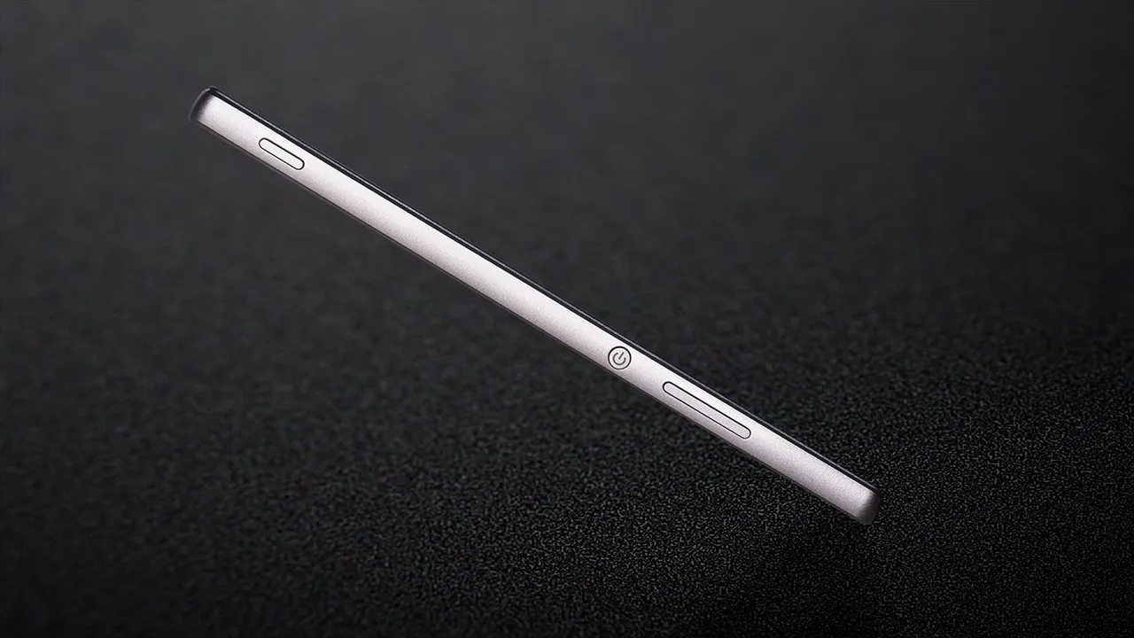 Real photos of the new shiny MAZE Blade released!