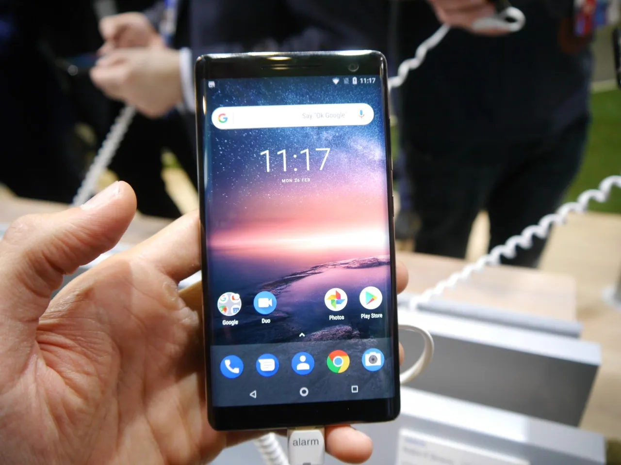 Nokia 8 Sirocco With 2K pOLED Screen Announced at MWC 2018
