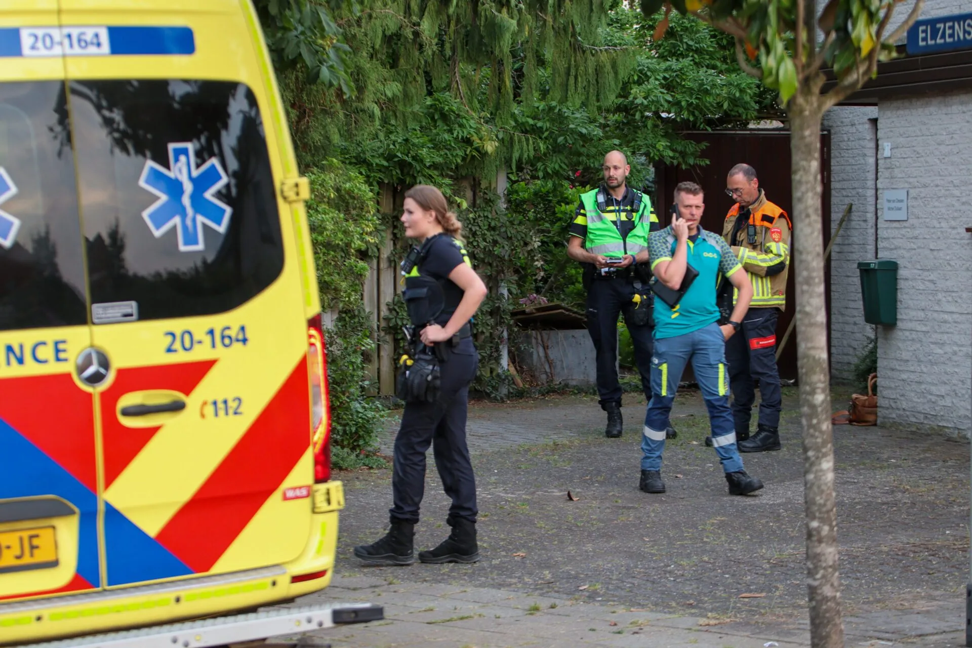 Dramatische avond in Zundert: slachtoffer overleden na sprong uit ...