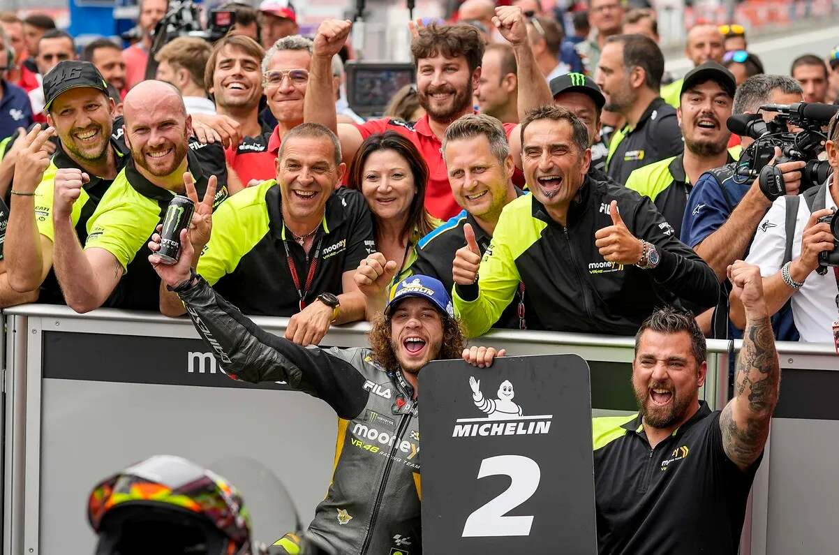 MotoGP, Matteo Flamigni dietro l'ascesa di Marco Bezzecchi: "Decido ...