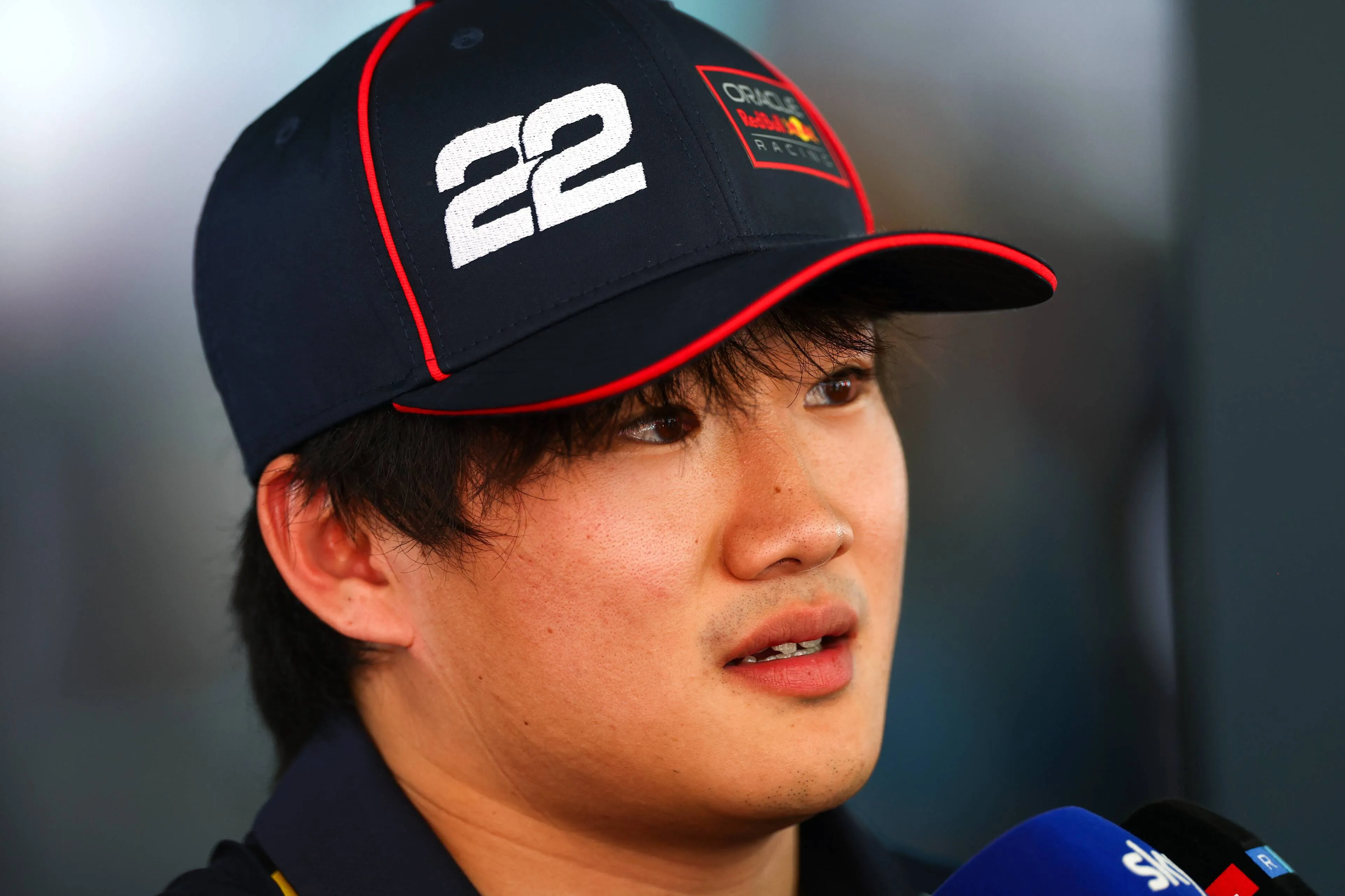 Yuki Tsunoda reagiert auf den Norris‑Zwischenfall, der den WM‑Titel ...