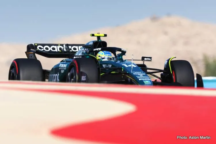 GRANDPRIX247 | Bahrain FP3: Alonso keeps momentum as Red Bulls chase