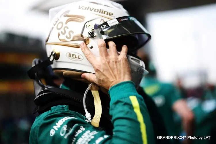 GRANDPRIX247 | Alonso: I was wearing neck protection, I've had a ...