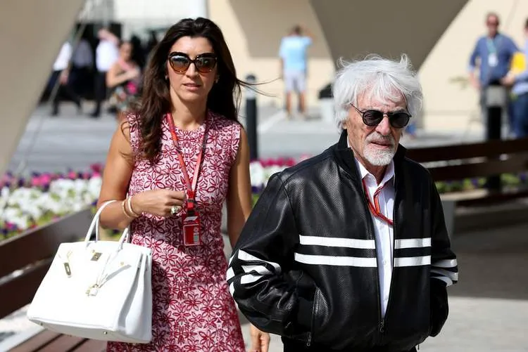 GRANDPRIX247 | Ecclestone puts F1 car collection up for sale