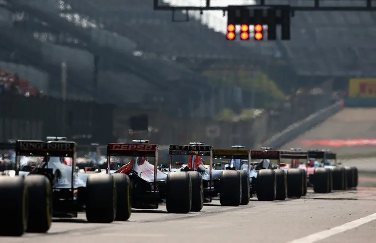 GRANDPRIX247 | Formula 1 revamp on agenda at crucial strategy meeting