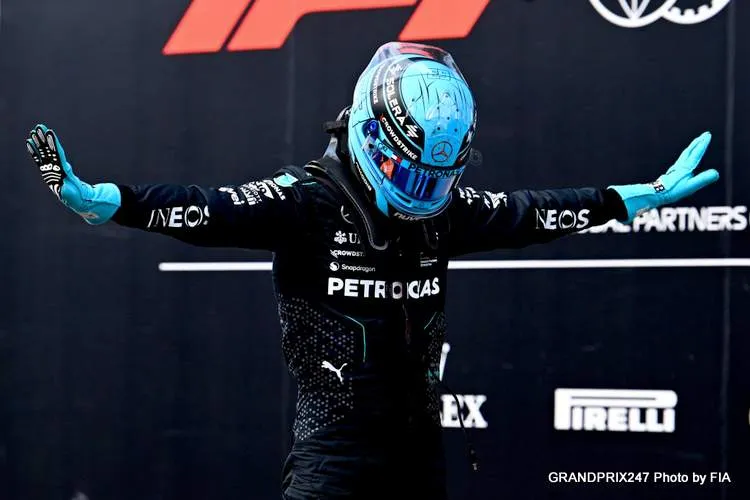 GRANDPRIX247 | Is the Mercedes W15 updated front wing legal? Red Bull ...