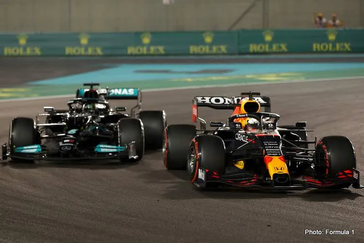 GRANDPRIX247 | Mercedes protest Abu Dhabi Grand Prix result