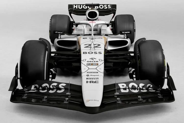 GRANDPRIX247 | AlphaTauri closer to becoming Hugo Boss F1 team