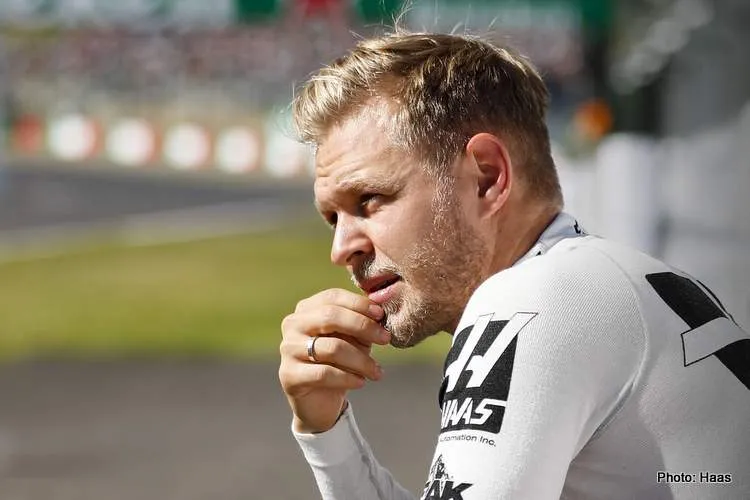 GRANDPRIX247 | Magnussen: It's Not an Easy Sport to Turn Green