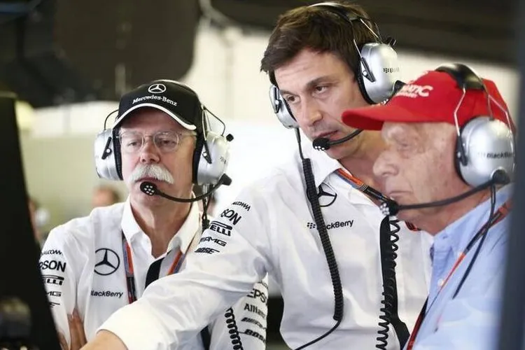 GRANDPRIX247 | Lauda and Wolff banking big bucks until 2020