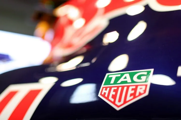 GRANDPRIX247 | Red Bull and TAG Heuer extend engine deal