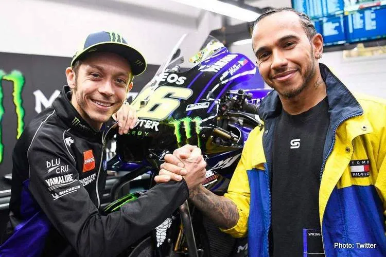 GRANDPRIX247 | Hamilton and Rossi to swap 'weapons' at Valencia event