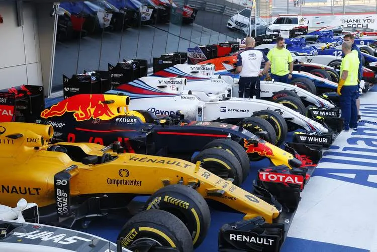 GRANDPRIX247 | Brawn: The driver should make the difference in F1