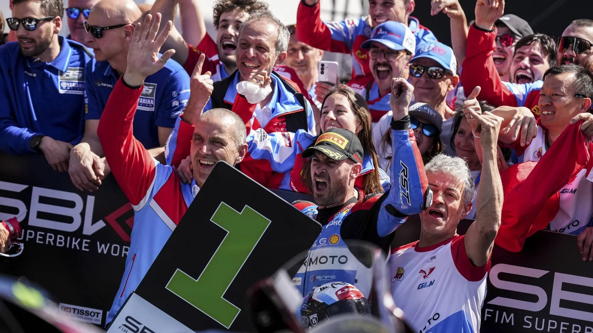 Supersport, doppietta storica per Debise e ZXMOTO a Portimao