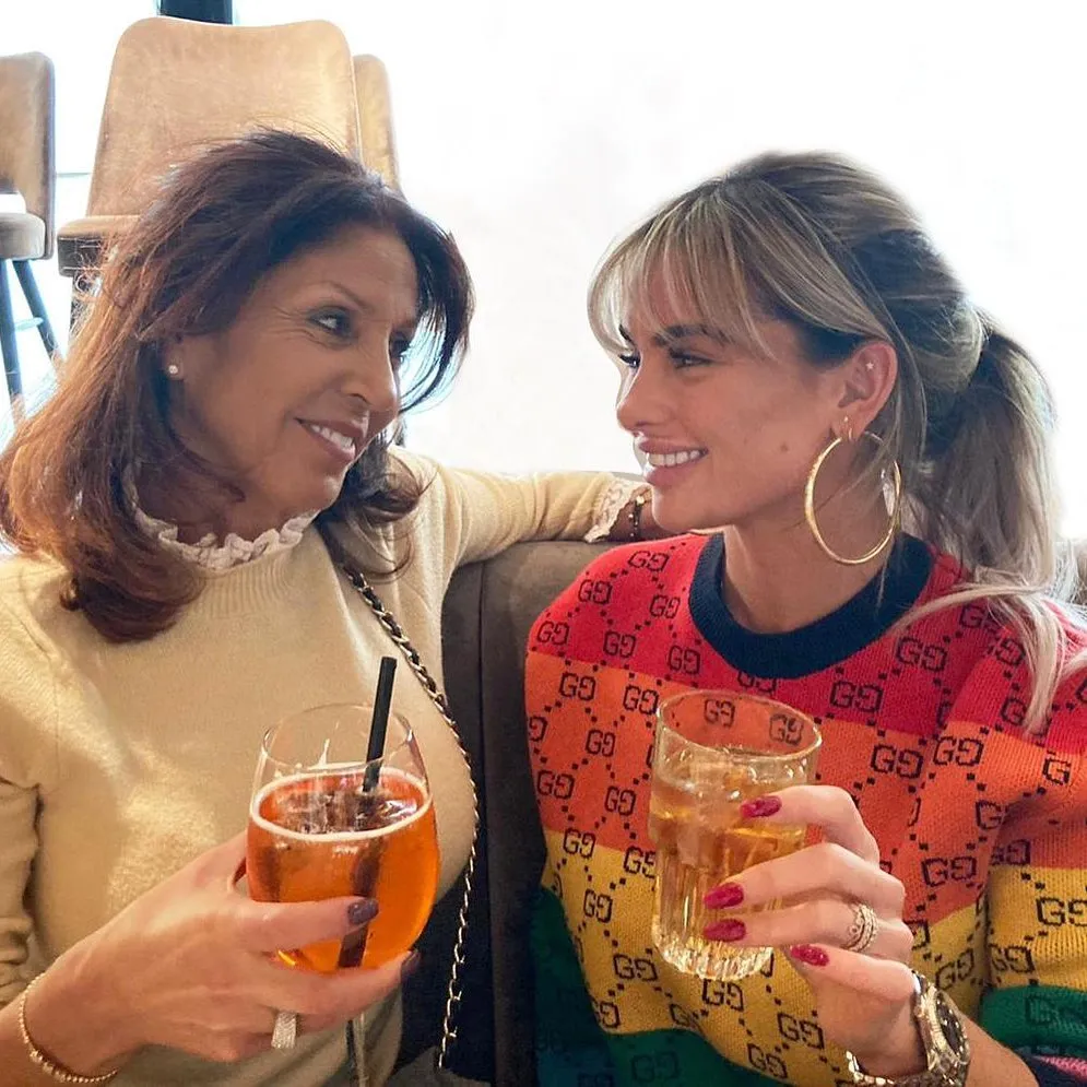 Rachel Hazes maakt ruzie met volger Yvonne Coldeweijer: "SNOTAAP"