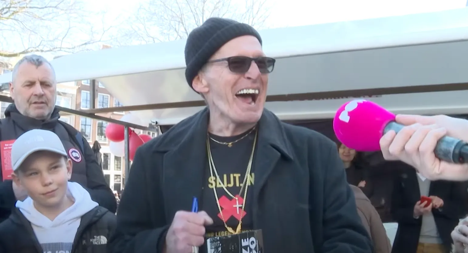 Ex-penoze Hugo Broers is open en eerlijk of criminaliteit : "Als je k*t ...