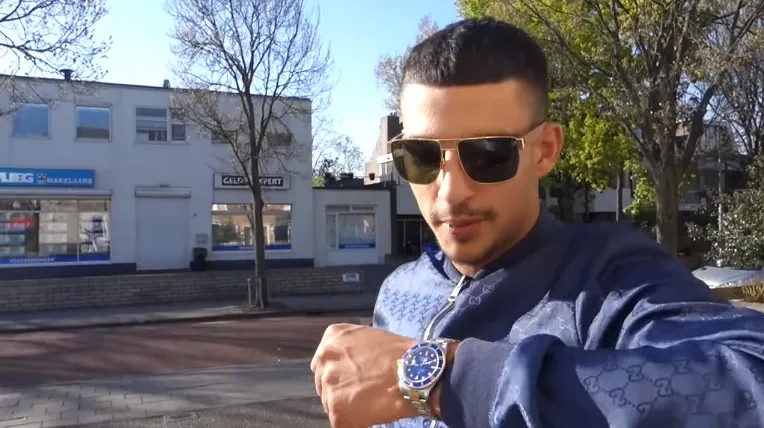 Boef kondigt nieuw album aan met freestyle