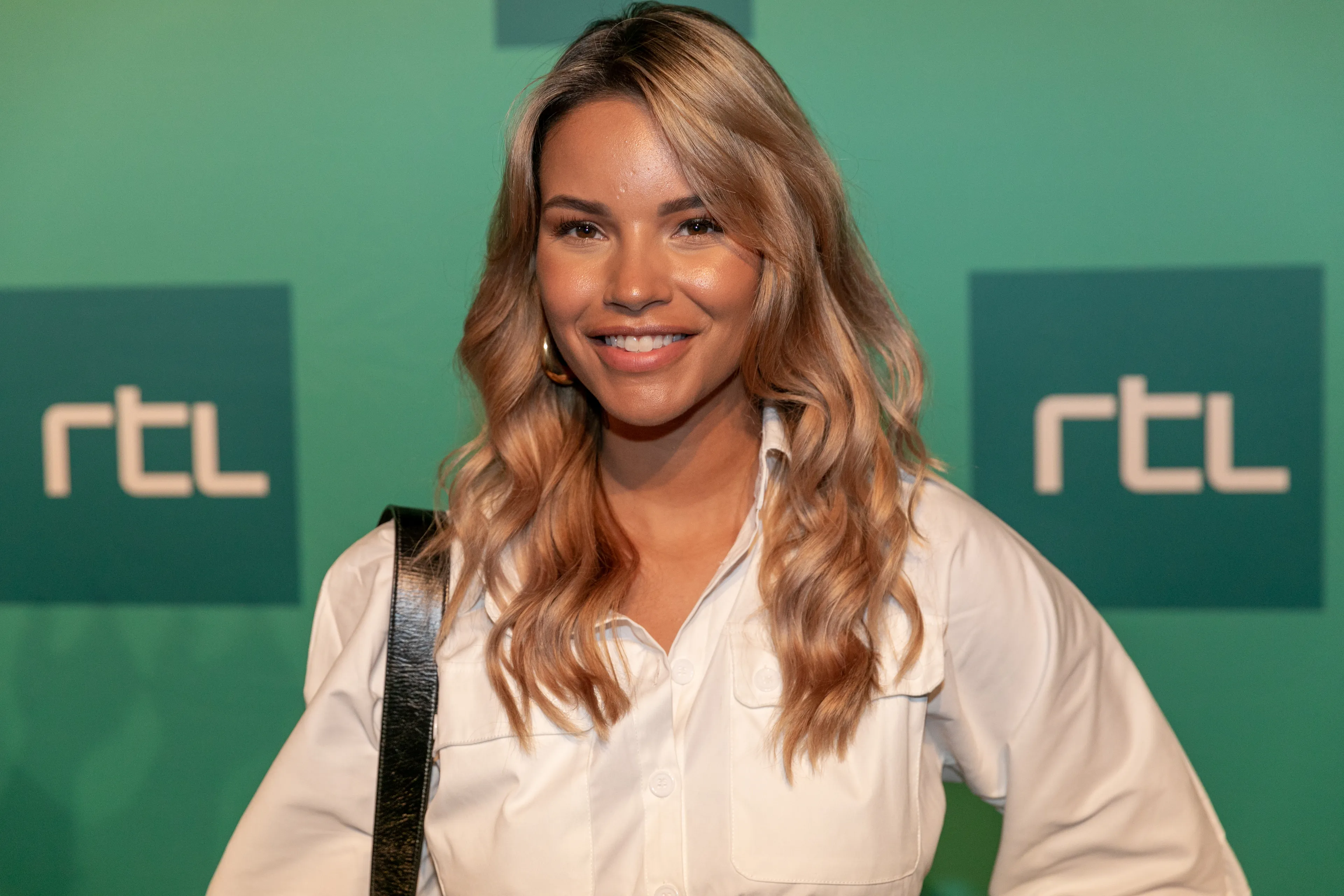 Monica Geuze doet in tranen boekje open over gewapende overval: 'Dan ...