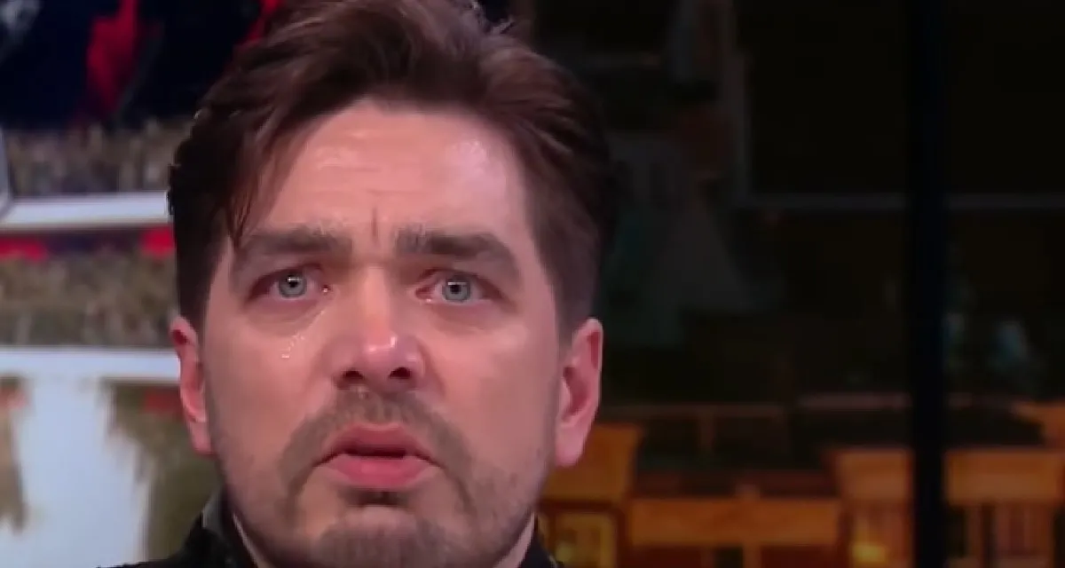 Minnares Waylon maakt heftig nieuws bekend: ''Ik ben zwanger''