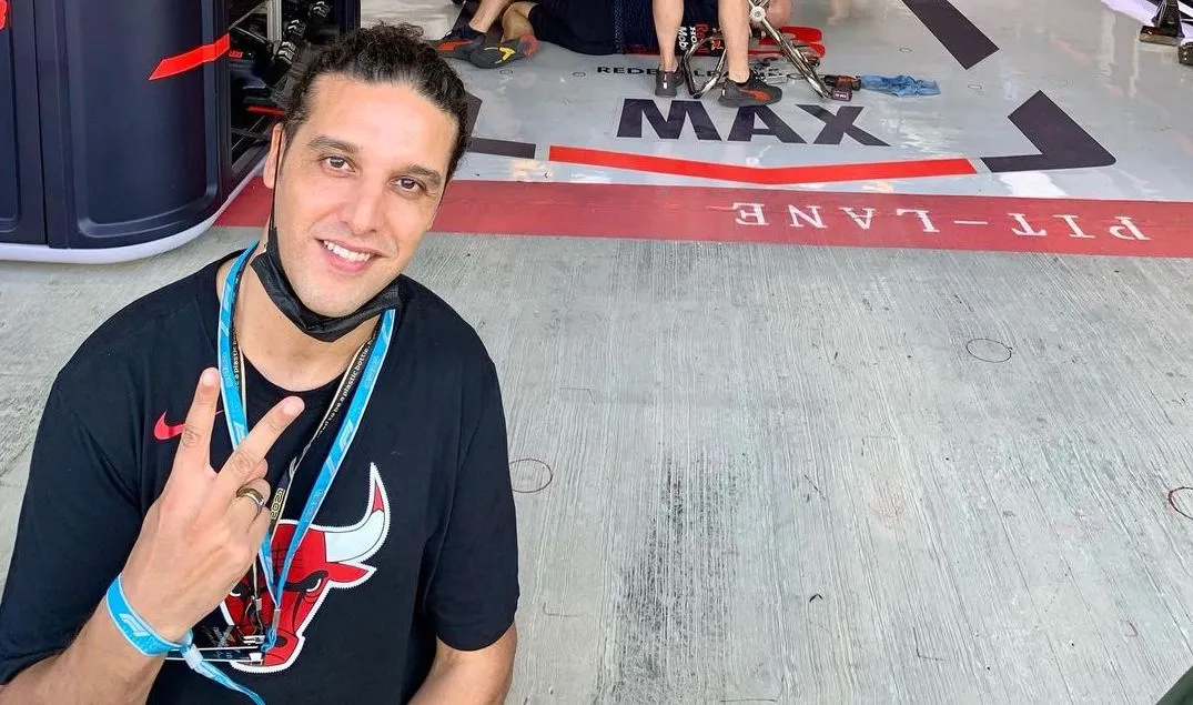 Ali B gebruikt zijn kinderen om imago op te krikken