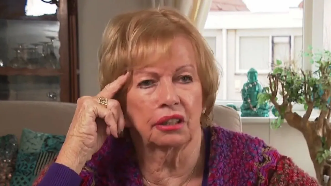 Ria Valk deelt vreselijk verdriet: ''Veel te jong''