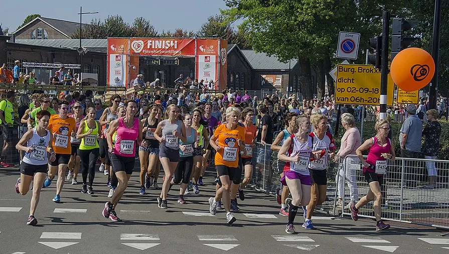 Straten dicht voor Ten Miles