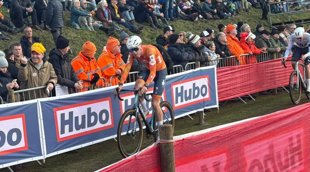 3e in Roubaix, 2e in Luik en nu 24e op WK veldrijden voor beloften ...