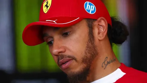 Sebastian Vettel gaf cruciaal advies aan Lewis Hamilton voor overstap ...