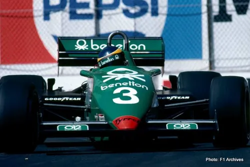 Hold onto your hats. Ford is back in Formula 1!