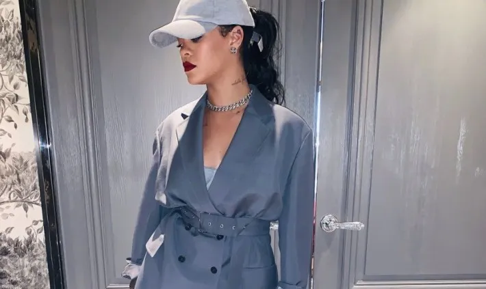 Rihanna viert Pride Month met pikante lingerielijn
